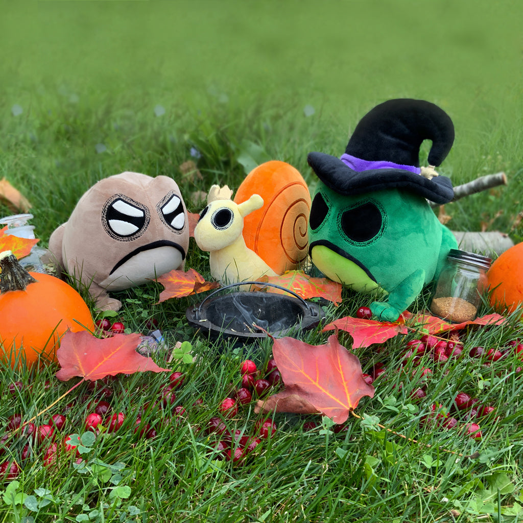 Frogs, Snails, & Mushies – Creepy Kawaii