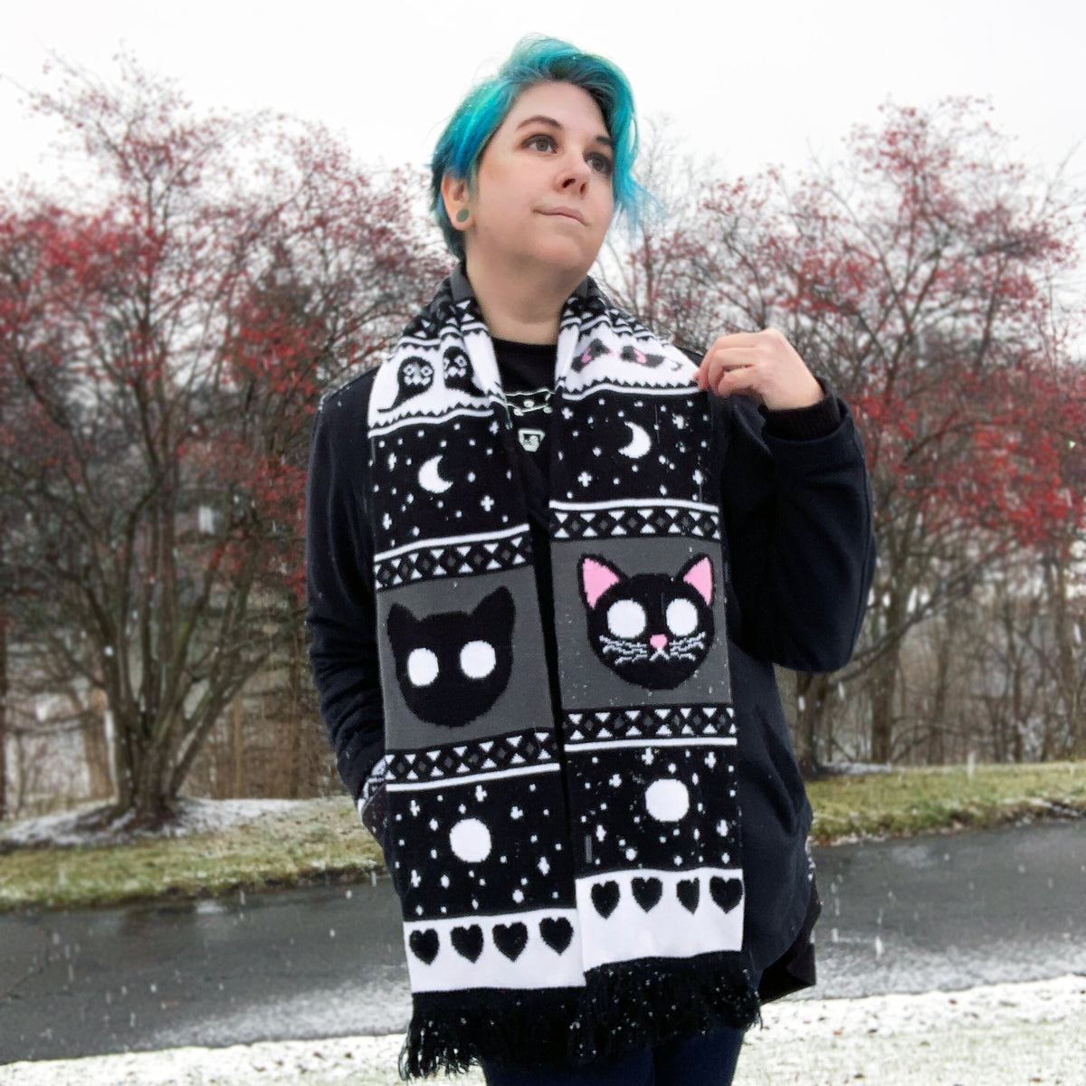 Scarves – Creepy Kawaii